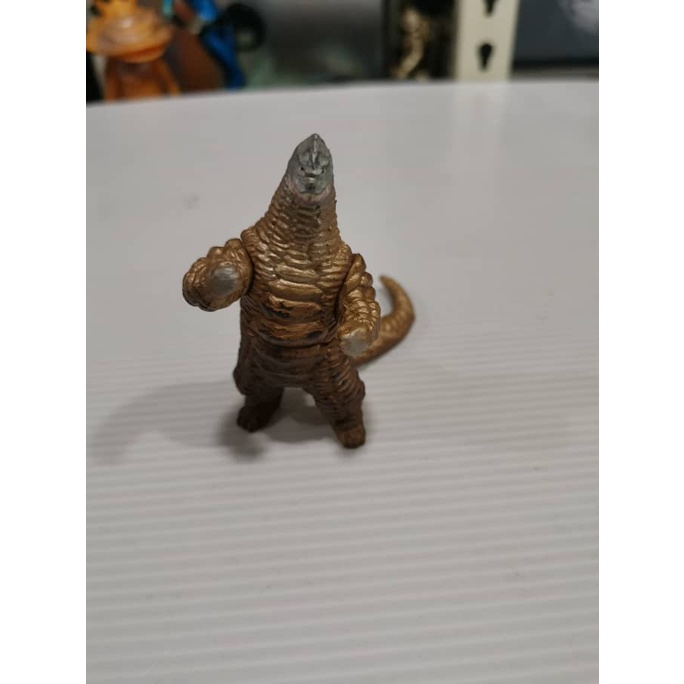 RARE VINTAGE ULTRAMAN KAIJU MONSTER ALIEN GASHAPON FIGURE 8 | Shopee ...