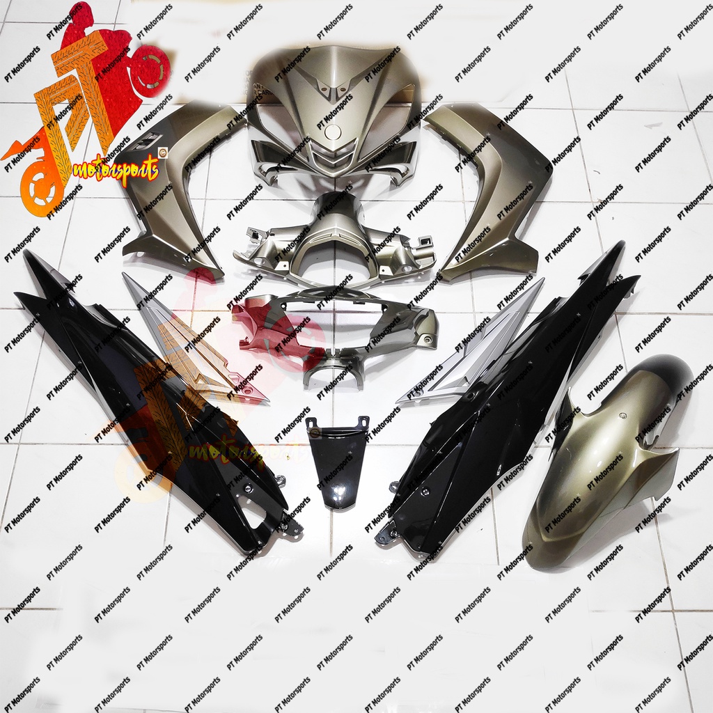 Yamaha Lc 135 V1 Cover Set Kosong Black Red Blue Yellow White Hijau ...