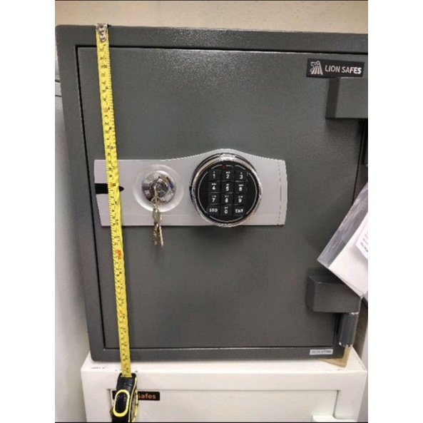 PETI BESI LION 57KG SAFE BOX DIGITAL 保险箱 PETI BESI MASJID SURAU ...