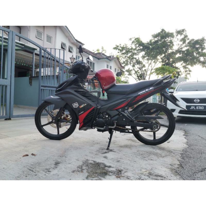 COVERSET LC 135 V2/V3/V4/V5/V6/V7 CHROME MERAH HITAM MATE 3D SE | Shopee Malaysia