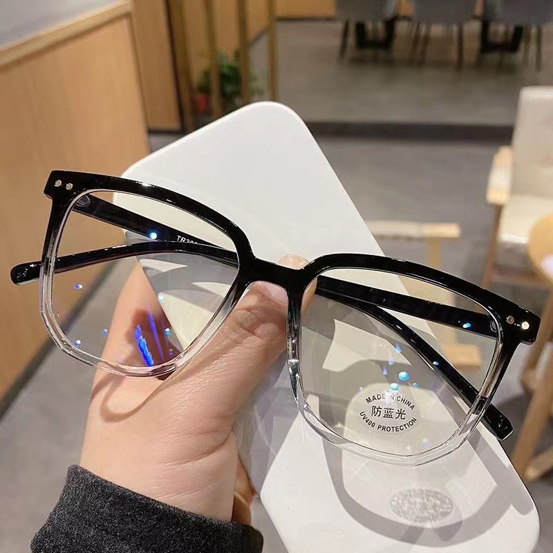 Fashionable transparent square glasses myopic men and women flat round ...