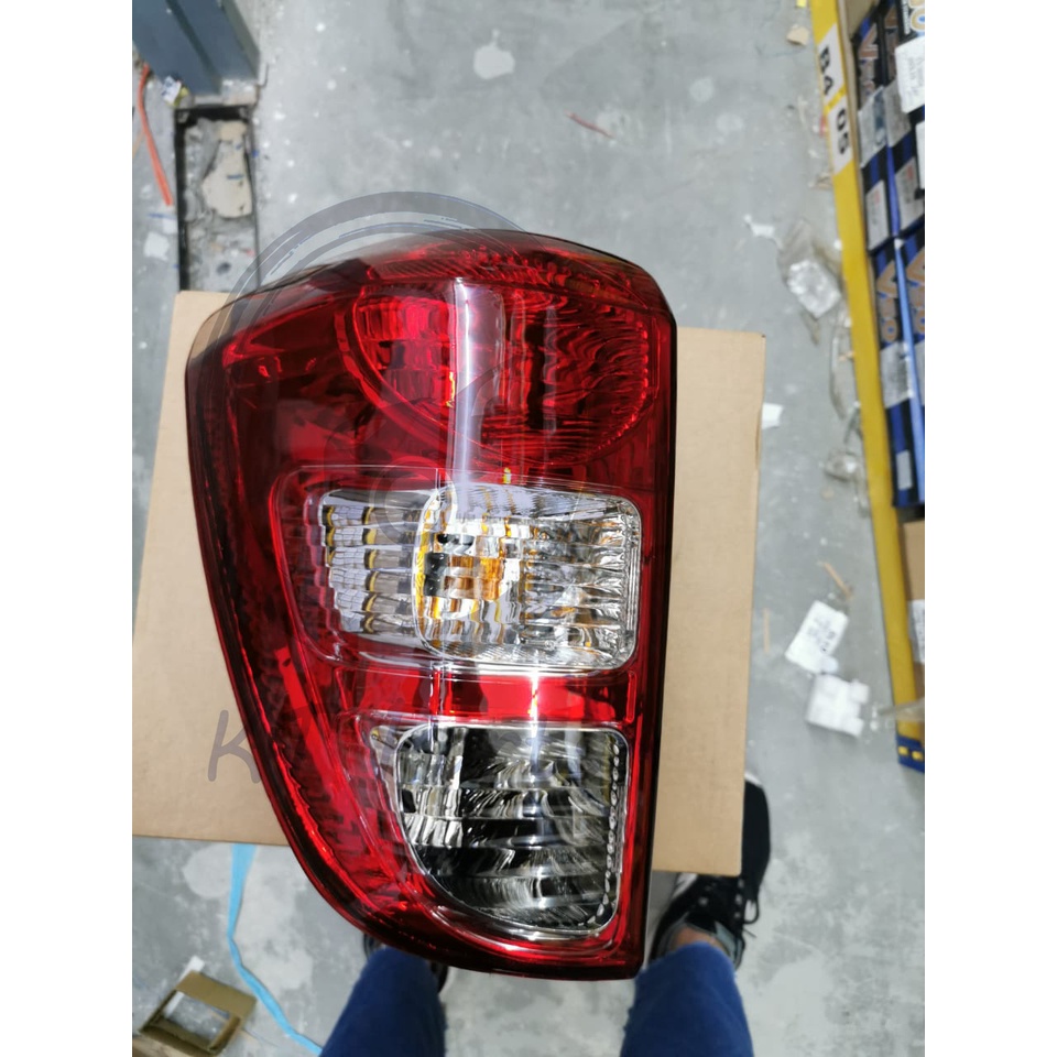 TOYOTA RUSH 2008 YEAR TAIL LAMP / TAIL LAMP LIGHT / BELAKANG LAMPU 100 ...