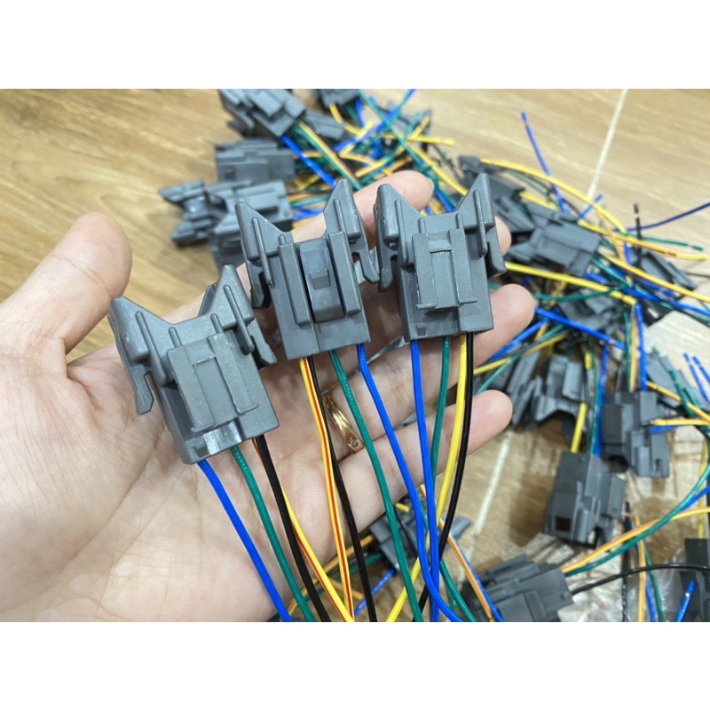 Plastic relay 4 pins 5 pins with pre-pressed electrical wires (1 piece ...