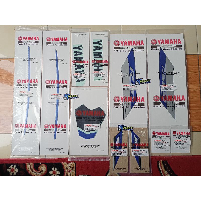 Original Yamaha R15M Graphic Striping Sticker | Shopee Malaysia