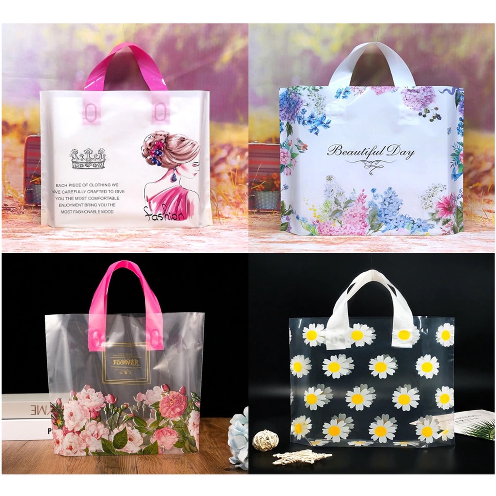 (+-50 pcs) Premium Plastic Goodies Bag (S Size-30x25cm or 35x30cm)Thank ...