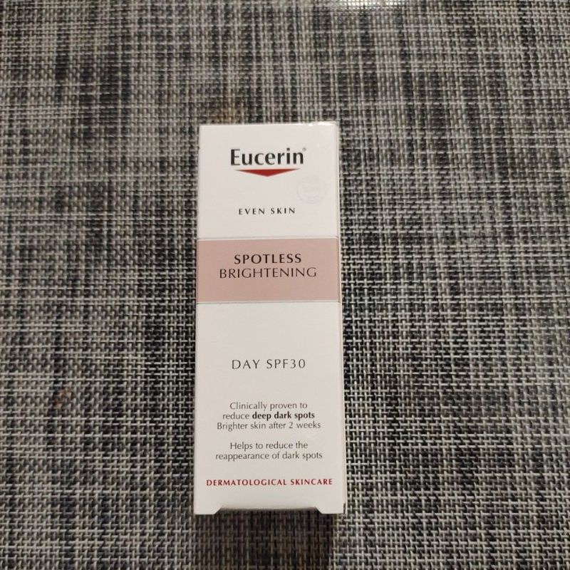 🎉OFFER! Eucerin Spotless Brightening Day SPF30 size 20ml (Ultra White ...