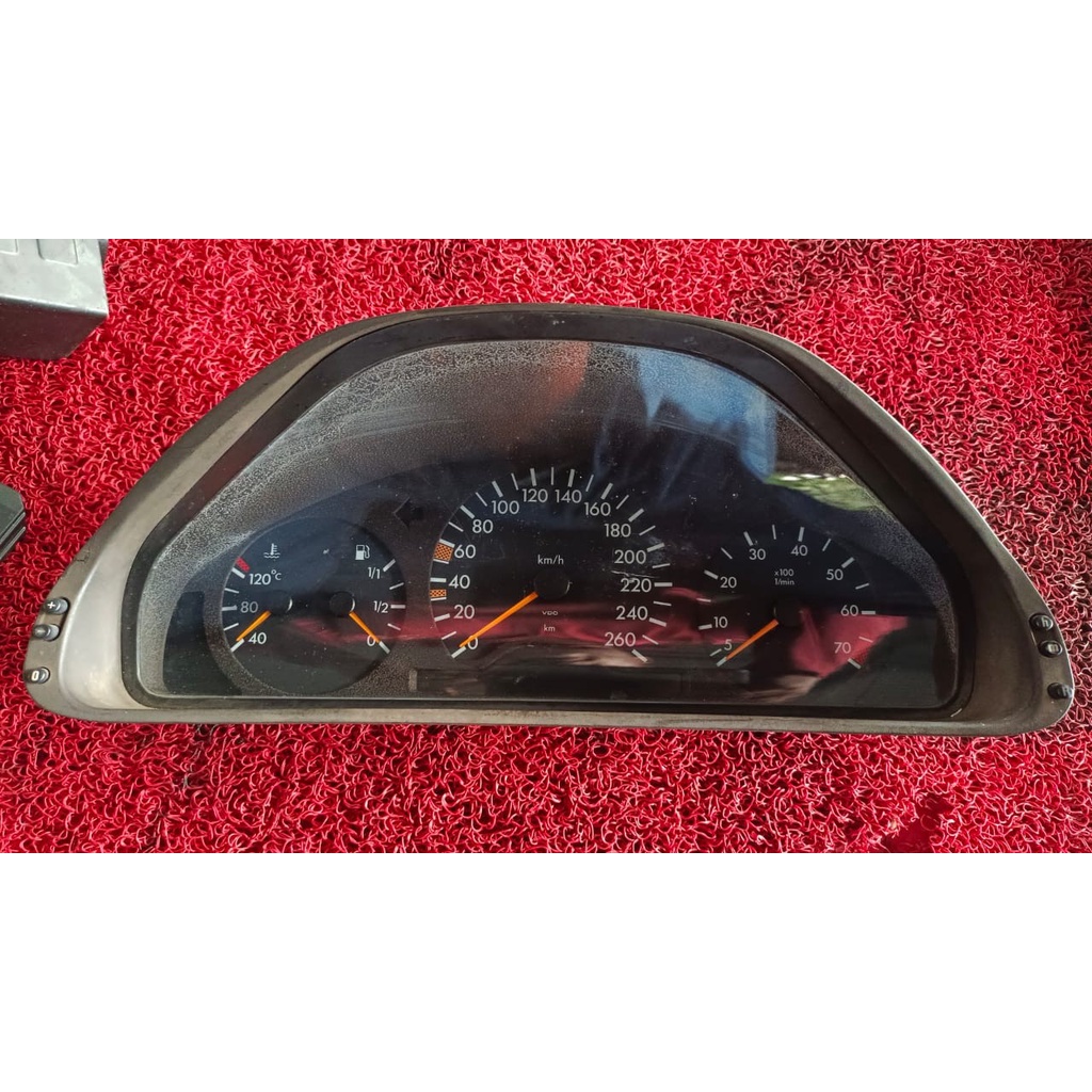 Mercedes Benz CLK 320 W20 Instrument Cluster 2105407247 Original Used ...