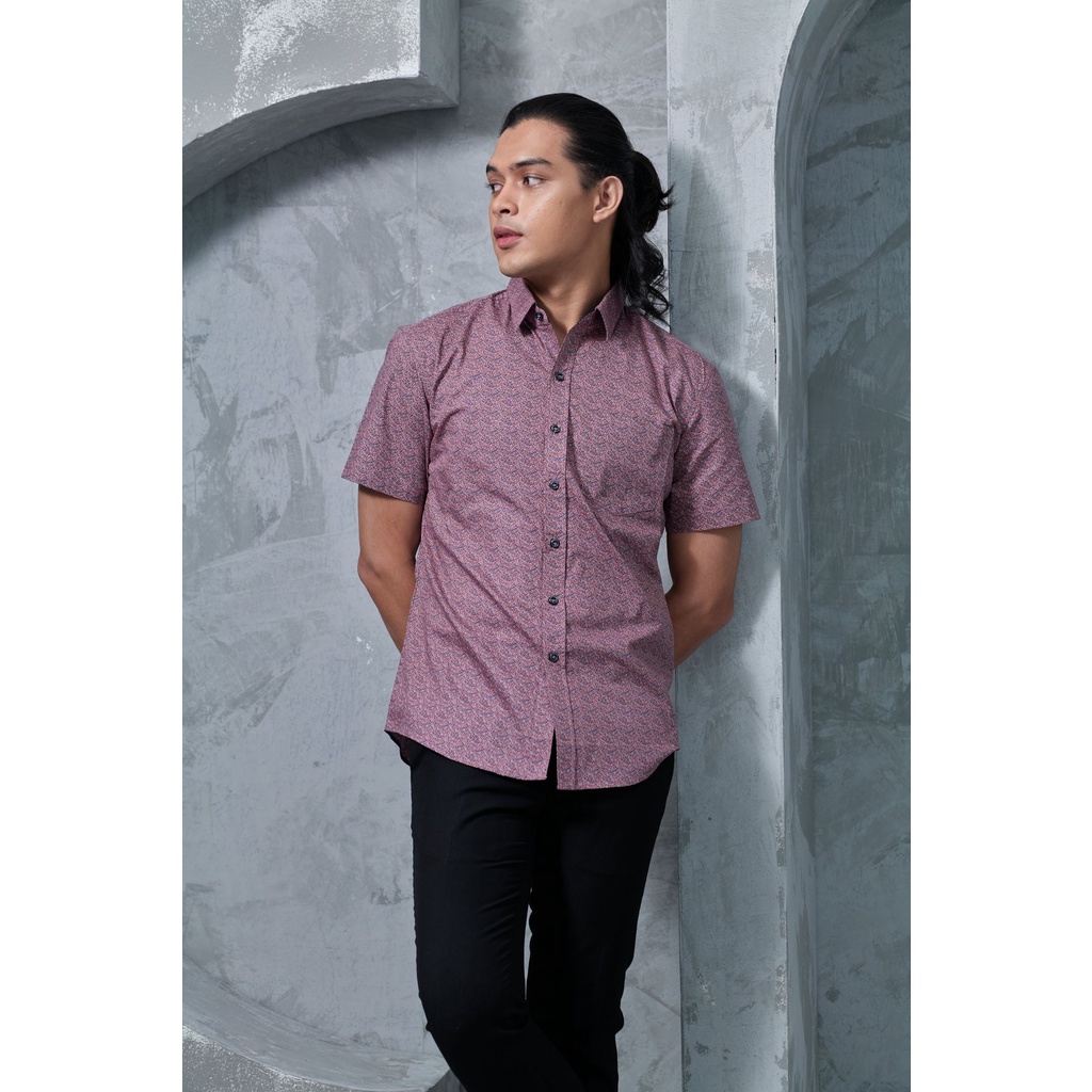 I Am Famous Slim Fit Shirt | Shopee Malaysia
