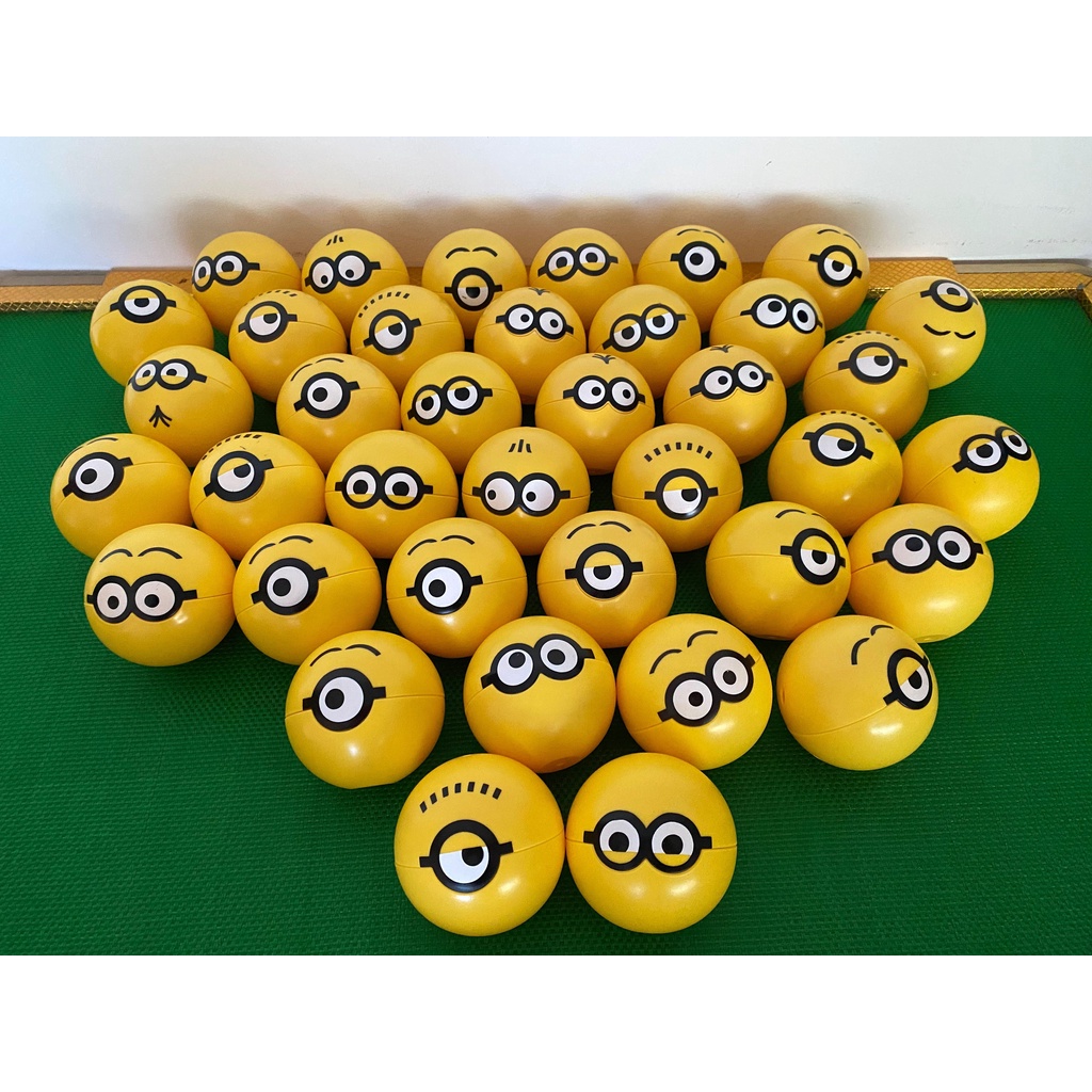 (READY STOCK) LIMITED EDITION Minion Ball with Toy Inside (McDonald's ...