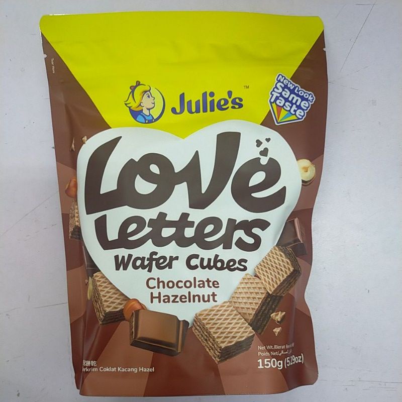 Julie's Wafer Cubes Chocolate Hazelnut 150g | Shopee Malaysia
