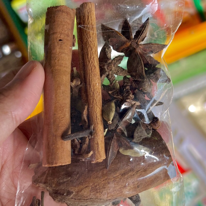 kayu manis,bunga lawang,halba campur,halba,jintan,lada,bunga cengkih ...