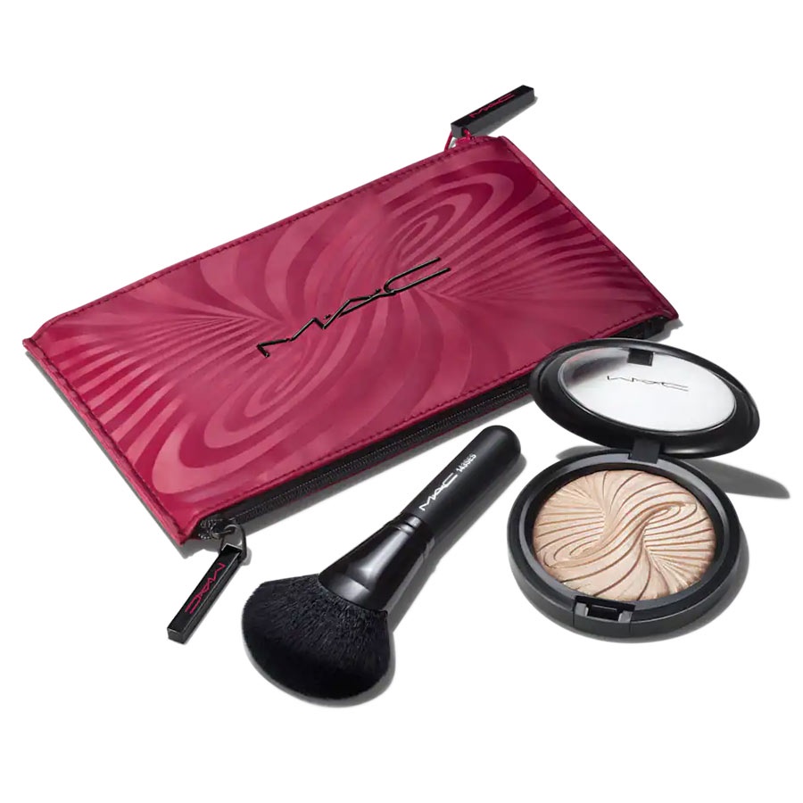 Mac highlighter Set with brush - M.A.C Trick Of The Light Extra ...