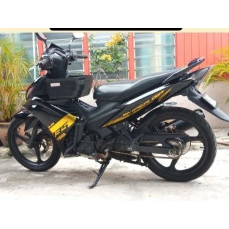 COVERSET LC 135 V2/V3/V4/V5/V6/V7 SNIPER GOLD CHROME HITAM METALLIC 🔥 | Shopee Malaysia