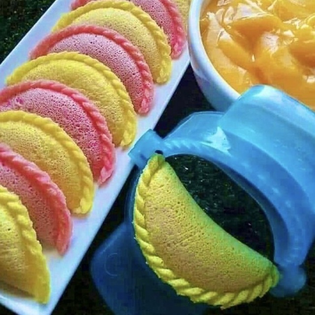 Acuan Karipap Mini/Karipap Kecil Serunding/ Curry puff cute 3474 ...