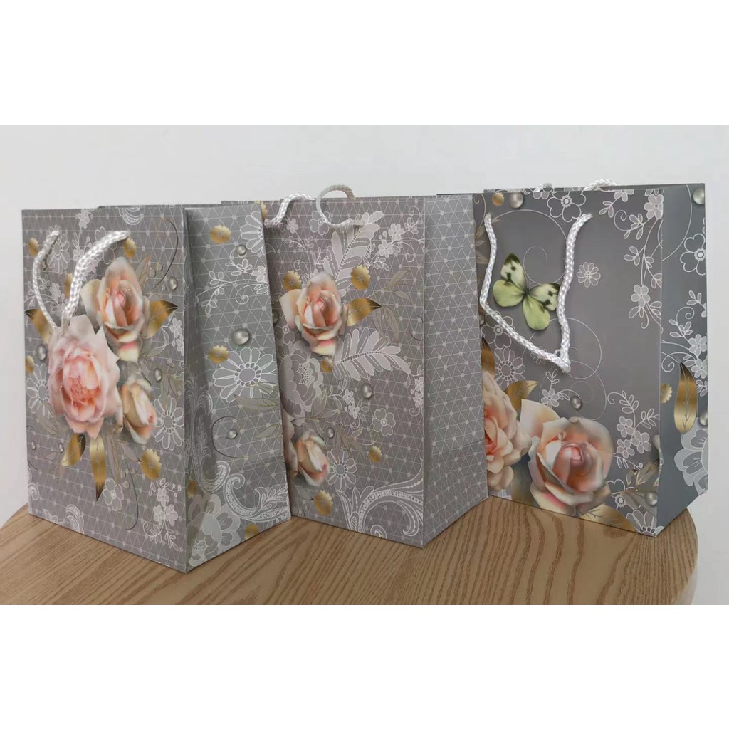 Beautiful Rose Flower Paper Bag 18x10x23cm (12pcs) White Kraft Paper ...