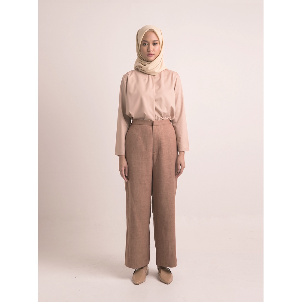 KAMI IDEA Vary Pants in Clay (Size S) | Shopee Malaysia