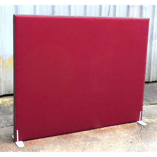 Free standing partition with protective rubber edging size 150cm height ...