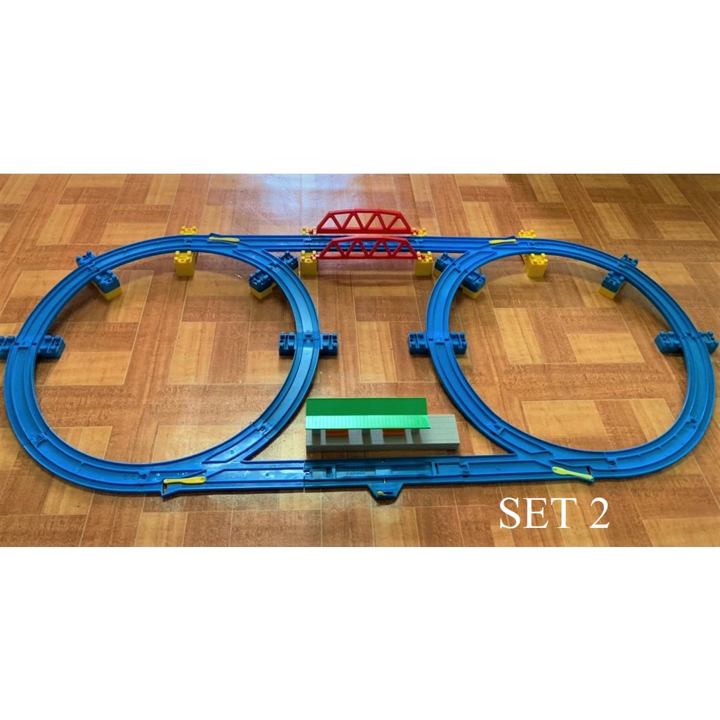 TAKARA TOMY PLARAIL TRACK LAYOUT SET WITH TRAIN (PRELOVED) | Shopee ...