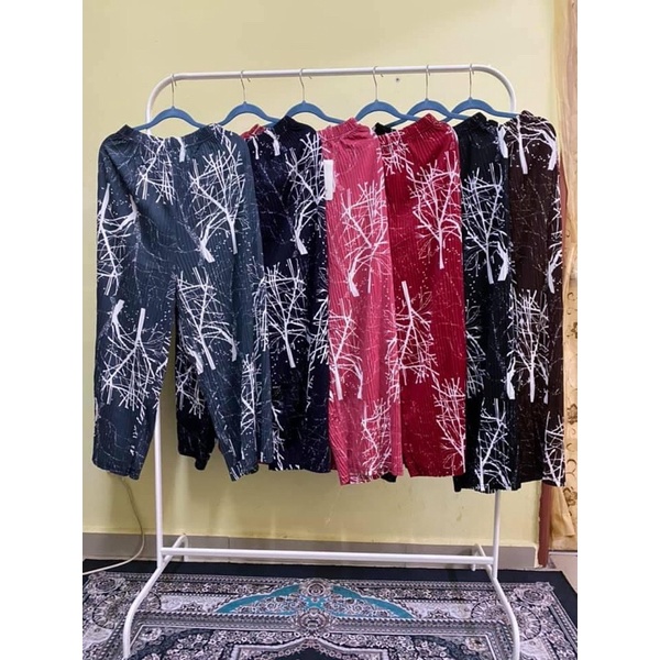 SELUAR PALAZZO CORAK RANTING PLEATED KAIN SEJUK DAN SELESA | Shopee ...