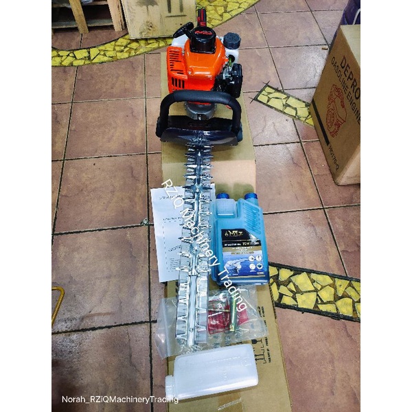 [RZiQ] Ogawa TD520X/TD620X 18"/24" Hedge Trimmer Machine Gasoline ...