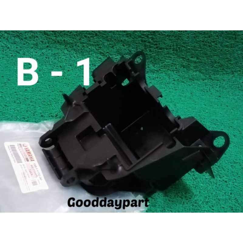 YAMAHA HLY ORIGINAL100% LC135 135 LC V1 BATTERY BOX / COVER BATTERY 1S8 ...