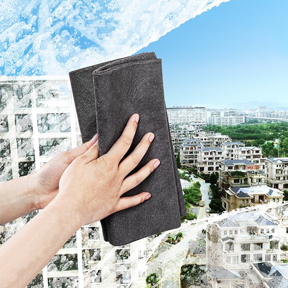 No Water Mark Wipe the Glass Window Clean the Towel Remove Dust from ...