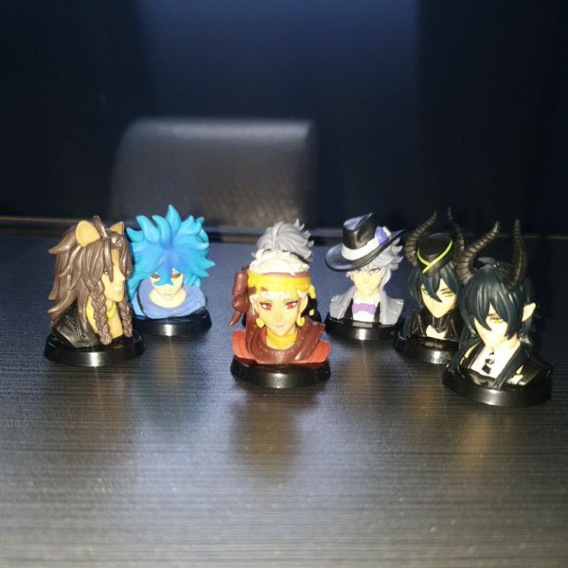 Twst / Twisted Wonderland Official 3cm Mini Bust Figurine | Shopee Malaysia