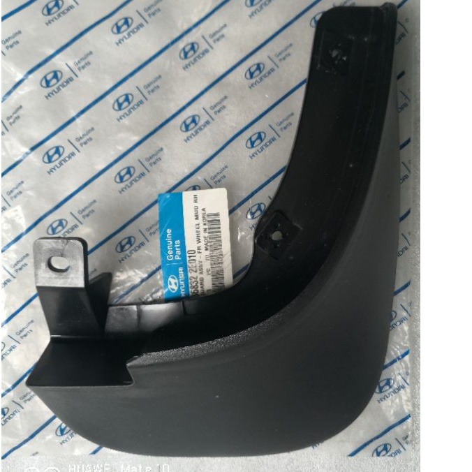 HYUNDAI TUCSON 2002 FRONT MUD FLAP RIGHT (DRIVER SIDE) 86832-2E010 ...