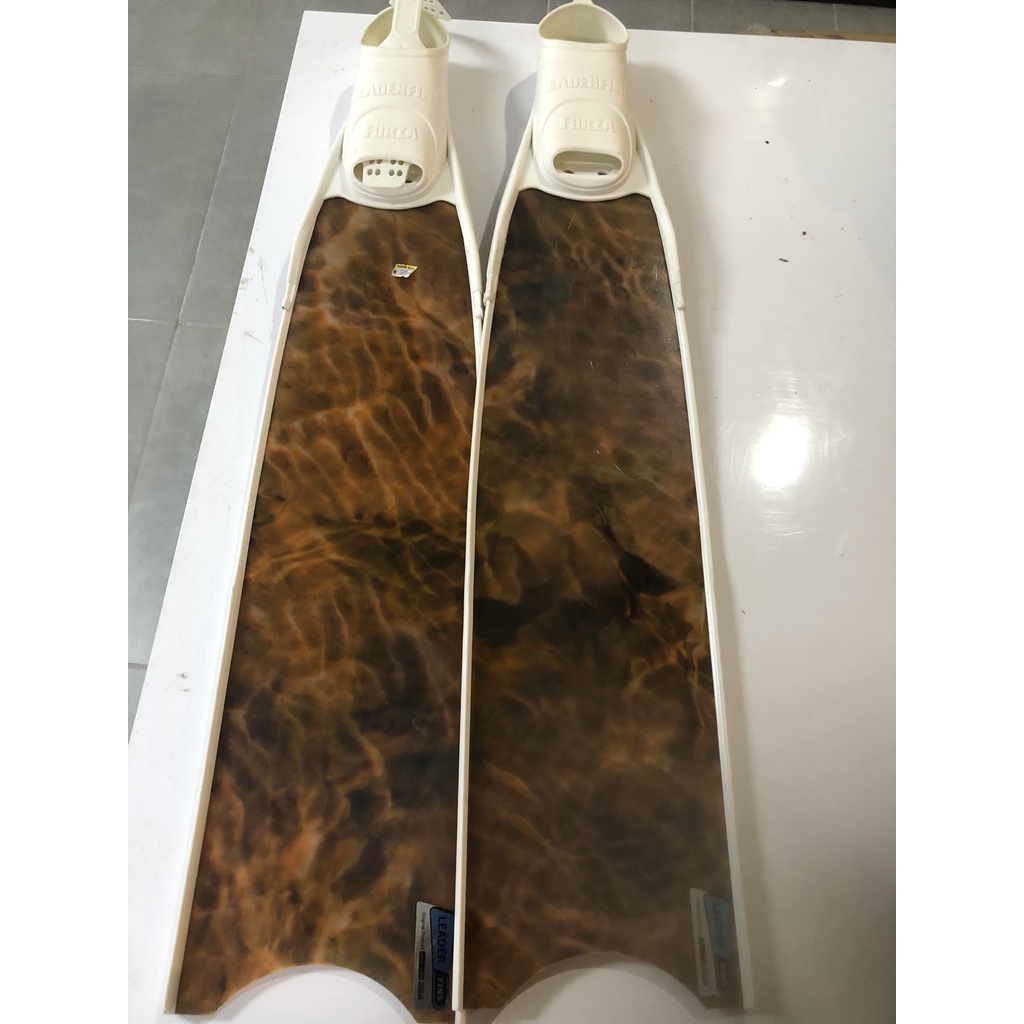 Leaderfins fiberglass Brown ( FORZA FOOT POCKET WHITE SIZE 4-5 35-36 ...
