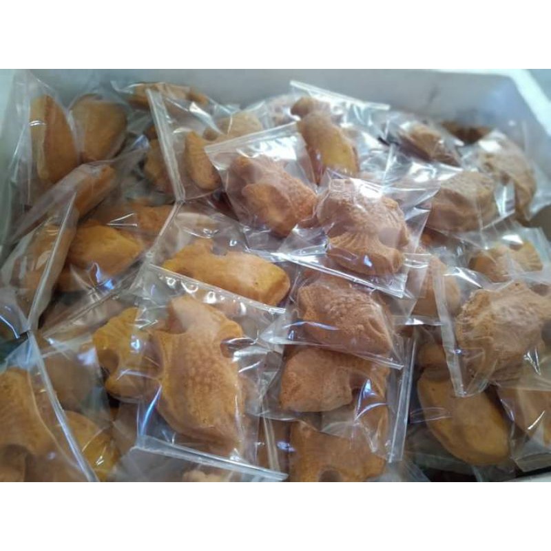bahulu goodies ikan 1pcs | Shopee Malaysia