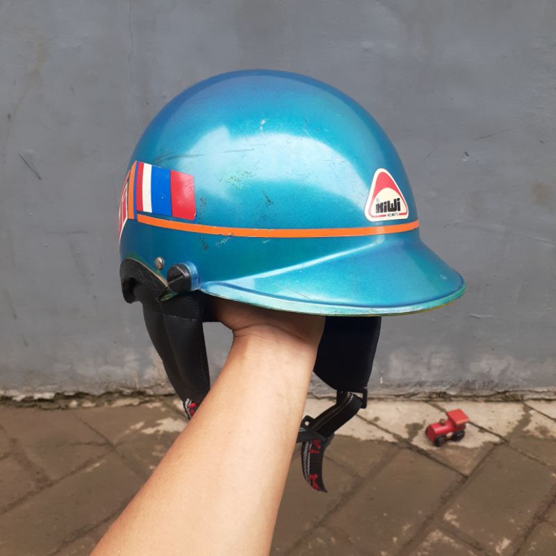 Kiwi Helmet Old School kiwi Helmet Old kiwi Helmet | Shopee Malaysia