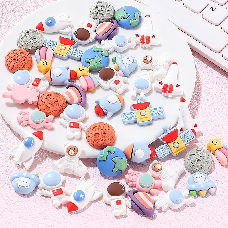 Moon Earth Jibitz Charm Planets Astronaut Jibits Croc Pin Cartoon ...