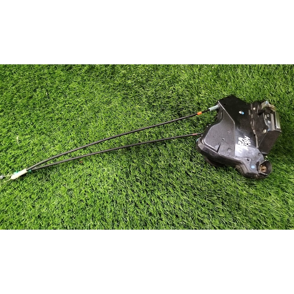 PERODUA ALZA 2009-2019 DOOR LOCK F/RH 6 PIN MODEL | Shopee Malaysia