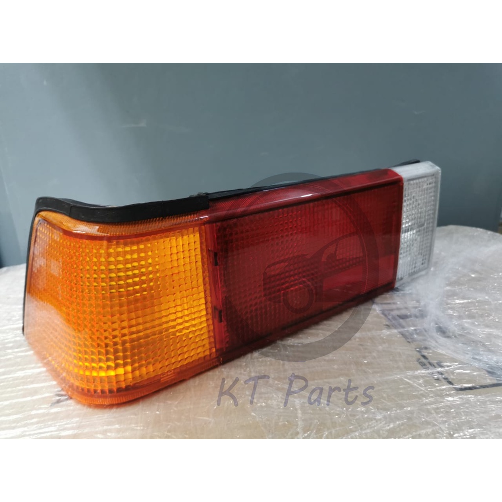 PROTON SAGA 1985 YEAR REAR TAIL LAMP / TAIL LIGHT / LAMPU BELAKANG ...
