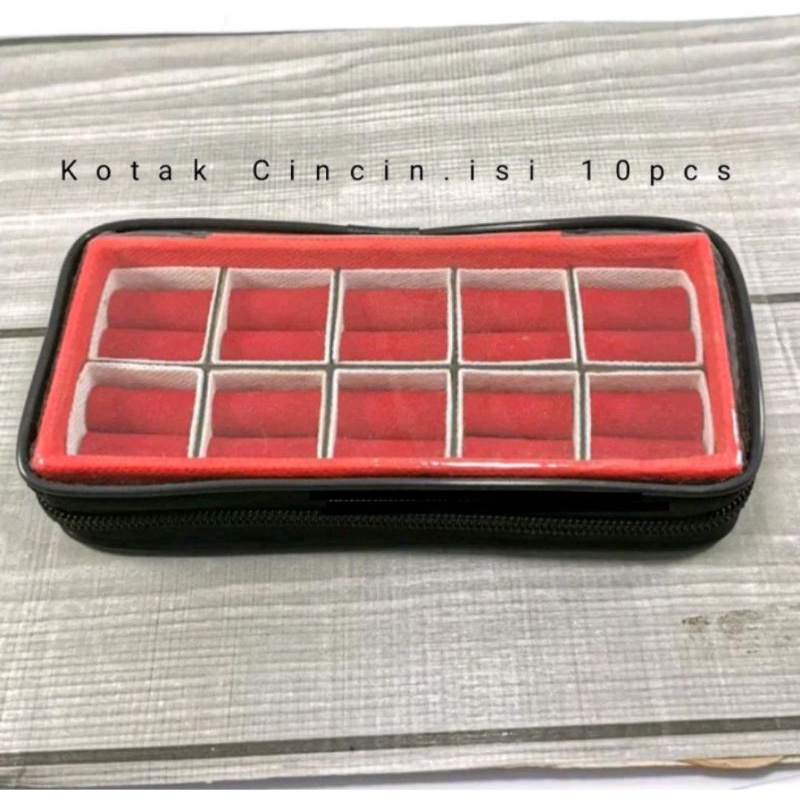 Ring box contains 10 slides | Shopee Malaysia