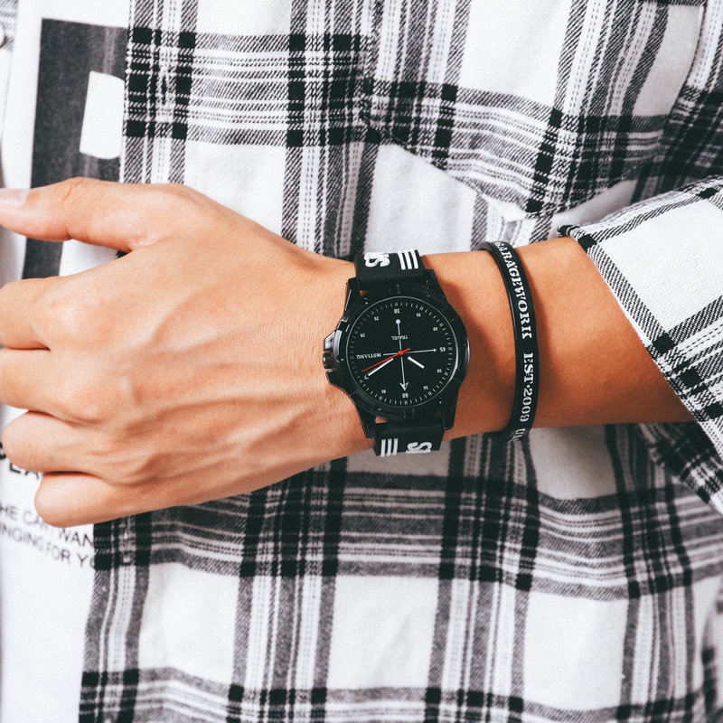 Unisex Creative Watch Men Double Arrow Dial Leather Or Silicon Band ...
