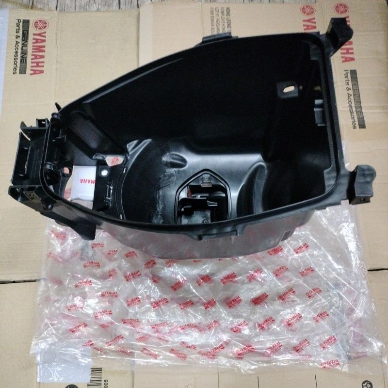 YAMAHA NOUVO LC LUGGAGE BOX/SEAT BOX ORIGINAL YAMAHA | Shopee Malaysia