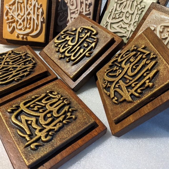 Keceramics Arabic Calligraphy / Khat Zikir Handmade Ceramic Tile Wooden ...