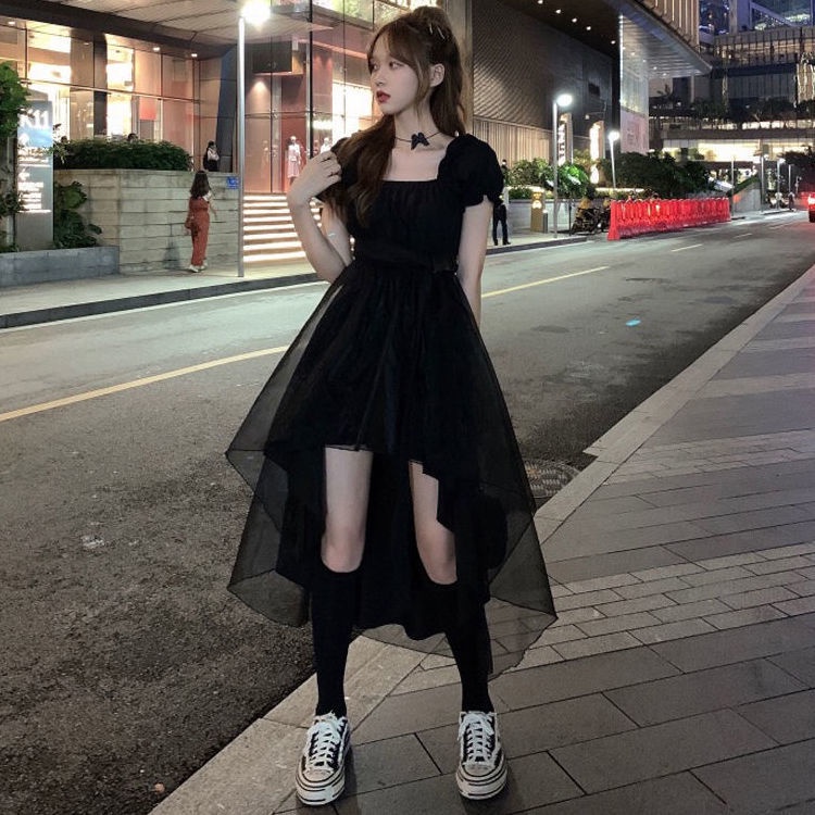 2022 Hepburn wind posed irregular fairy dress party led a Fr2022赫本风方领大摆 ...