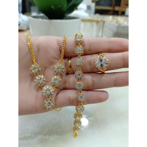FULLSET EMAS SUASA 375 / 18K | Shopee Malaysia