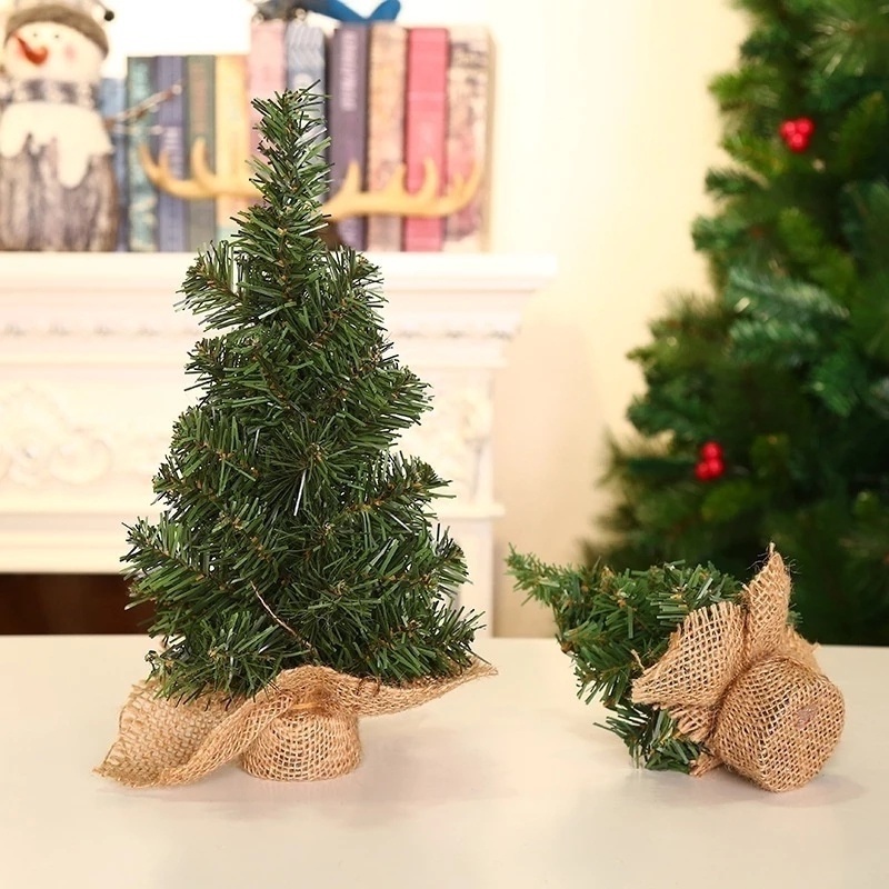 Mini Fake Christmas Tree / Small Artificial Pine Tree Placed Desktop ...