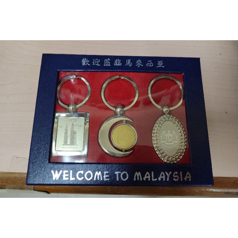 [Ready Stock] 3 In 1 KLCC Stainless Steel Keychain Malaysia Souvenir ...