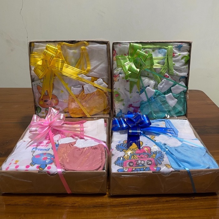Newborn Baby Parcels/Baby hampers/Newborn Baby Parcels/Baby Gifts ...