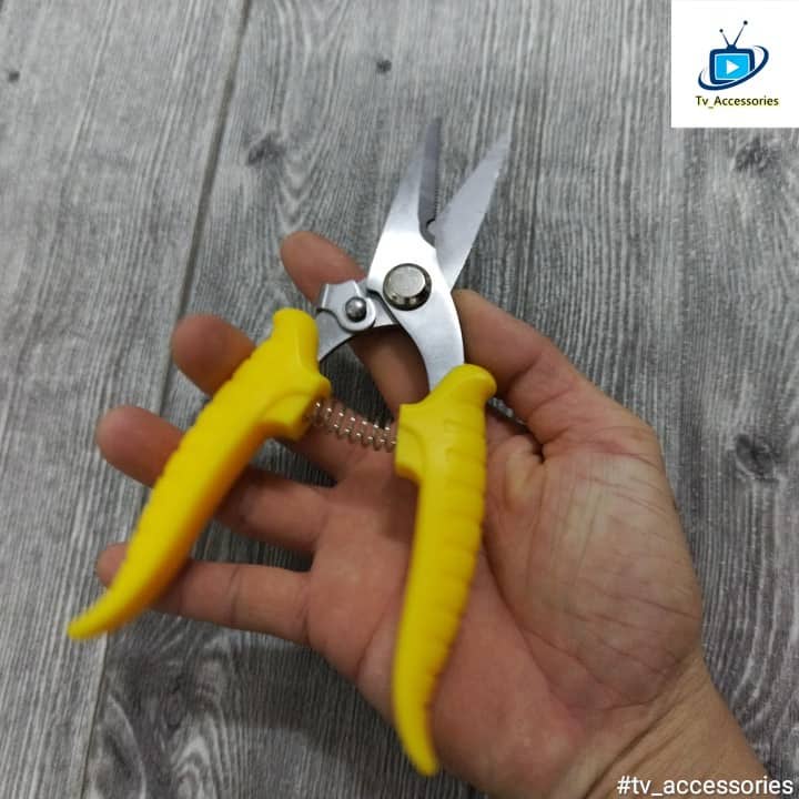 wire cutter cut off wire or modify wiring / cut off cable ties / open ...