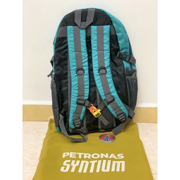 Clearance Stok !! {Defect item} Outdoor Nylon Backpack Petronas Syntium ...
