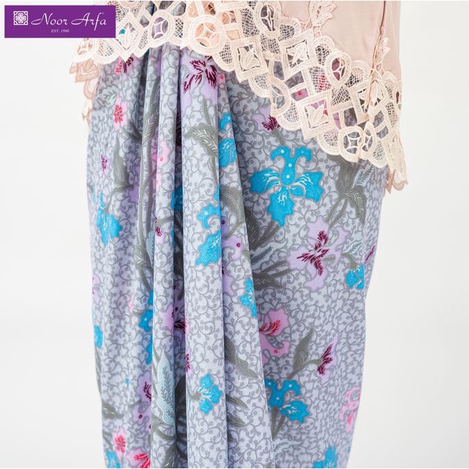 Noor Arfa Batik Sarung Noor Arfa batik Terenggnu Noor Arfa Batik Pastel ...