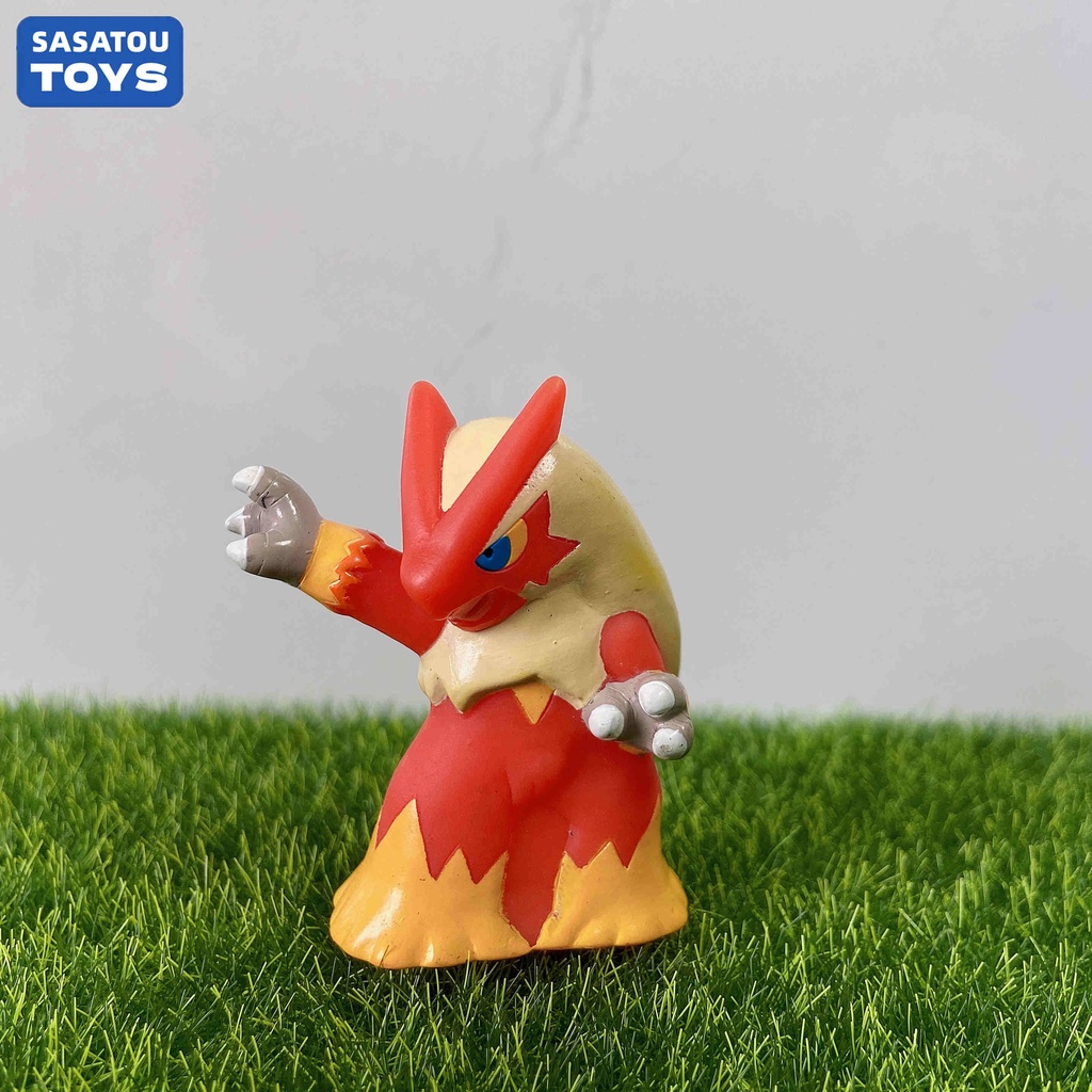Pokemon figures Lucario Grimmsnarl Arctozolt Gogoat Ampharos Naganadel ...