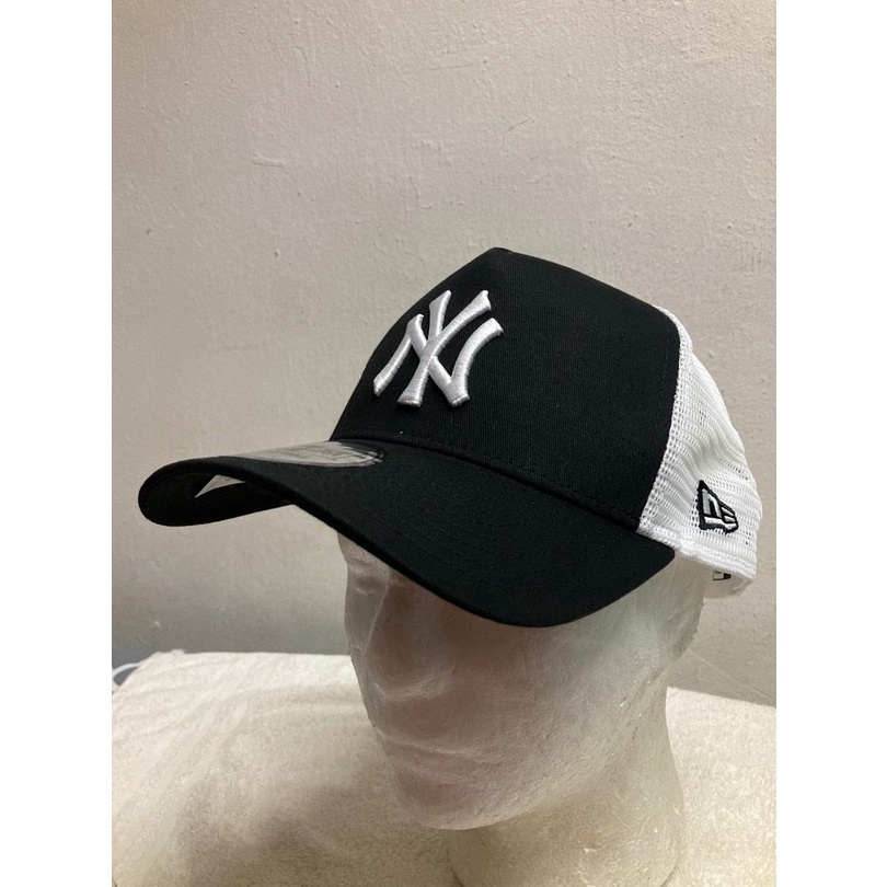 New Era Trucker NY Yankees Black White Cap | Shopee Malaysia