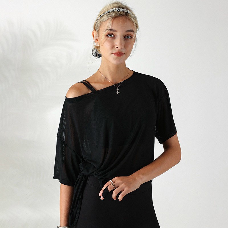 Mesh Gym Shirt for Women with Short Sleeves and Slanted Flap Can Be ...