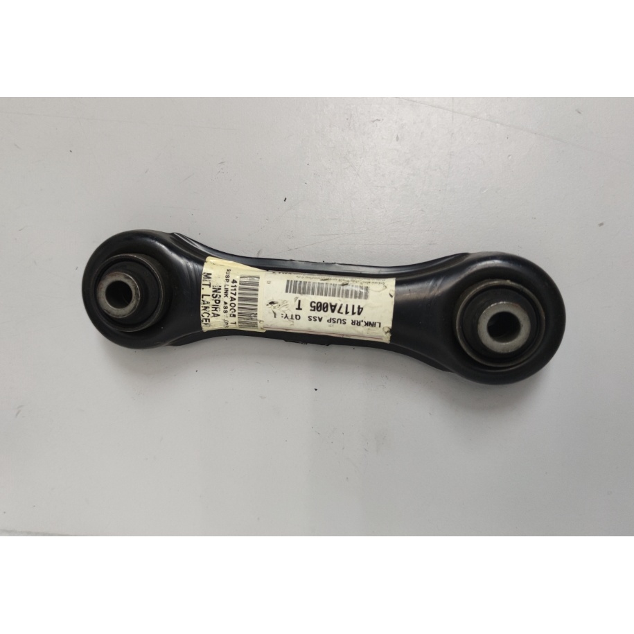 PROTON INSPIRA LANCER REAR ARM 4117A005 4113A011 | Shopee Malaysia